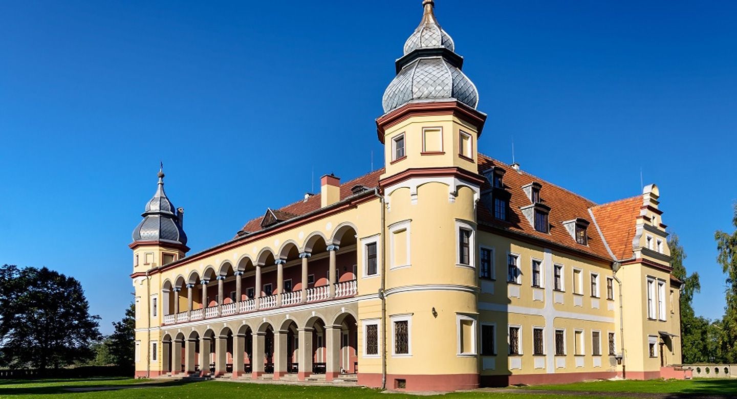 Archiwum Pałac Krobielowice - Krobielowice, Dolina Bystrzycy